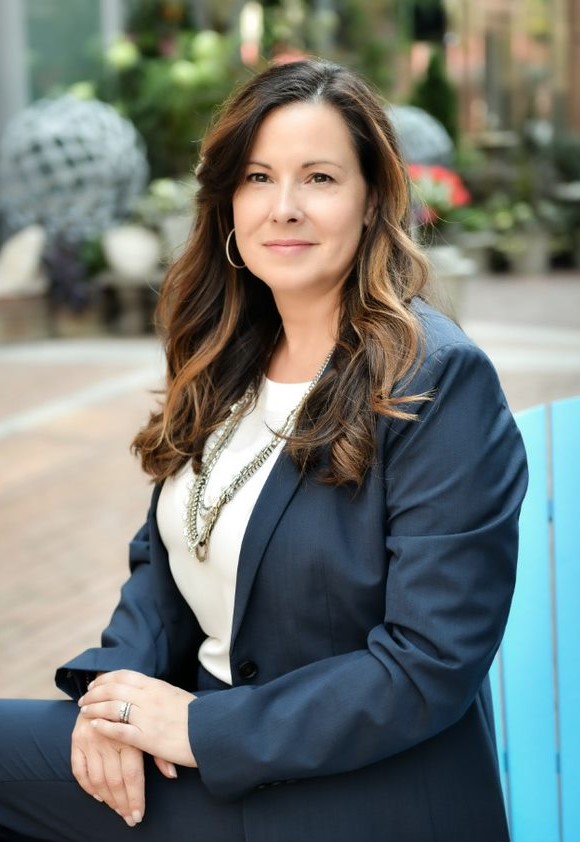 No Glass Ceiling … No Sticky Floor! - Real Estate Agent Magazine